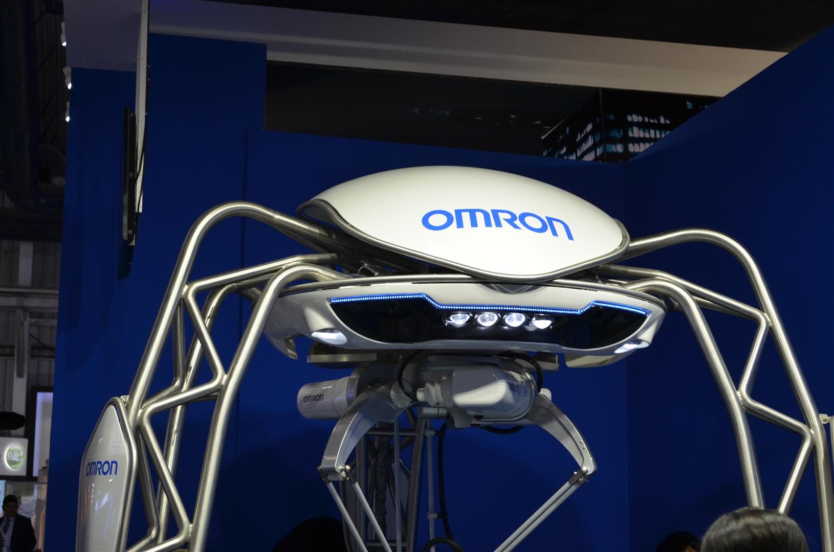 Meet FORPHEUS, the World's First Robot Table Tennis Tutor