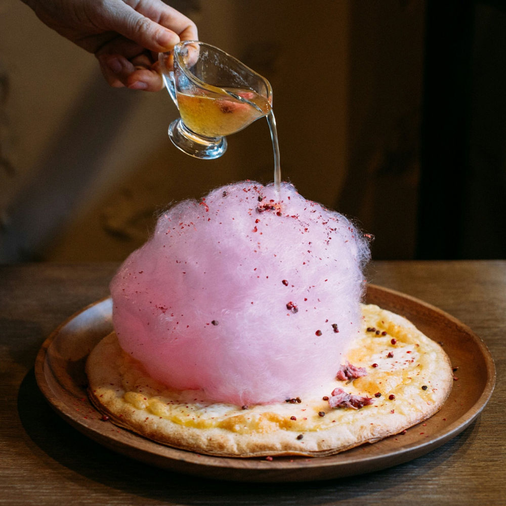 This Cotton Candy Pizza Makes Pineapple Topping Seem Mighty Delicious