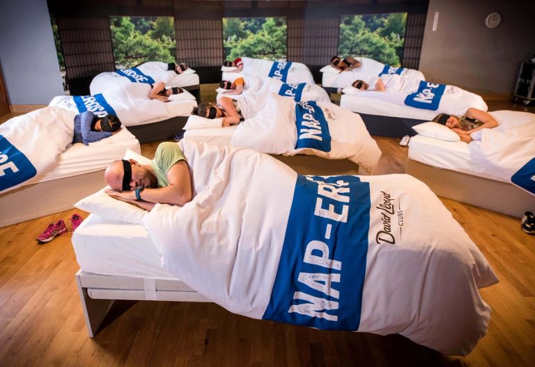 UK Gym Introduces Napping Exercise Classes to Combat Exhaustion