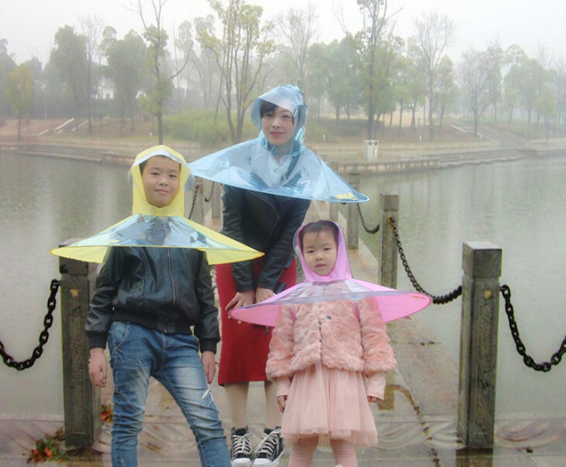This Chinese "Umbrella Raincoat" Is the Latest in Rainwear Innovation