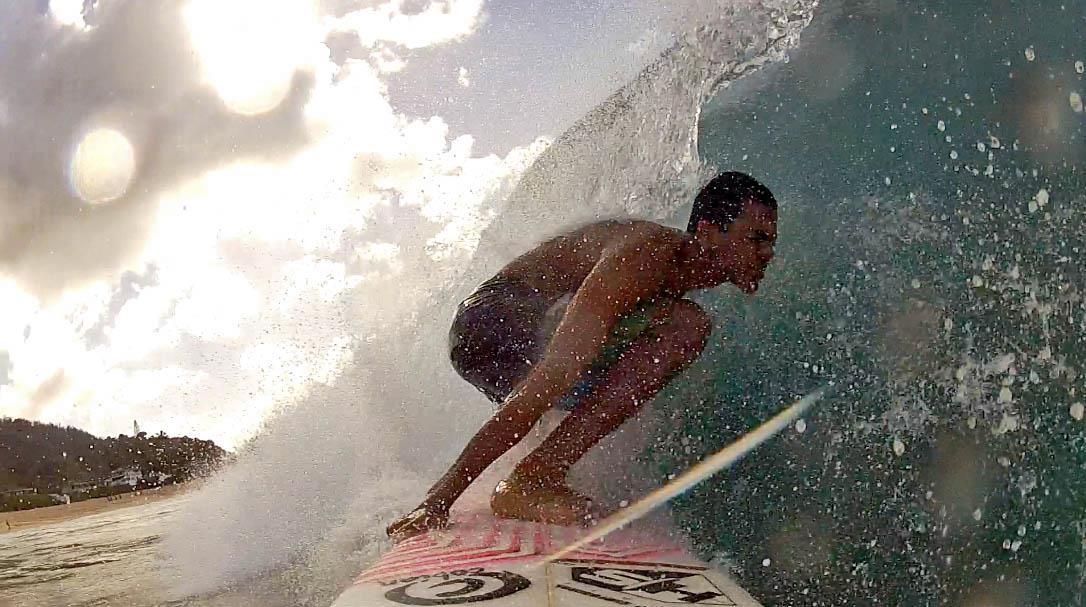 Meet Derek Rabelo, the World's Only Blind Professional Surfer