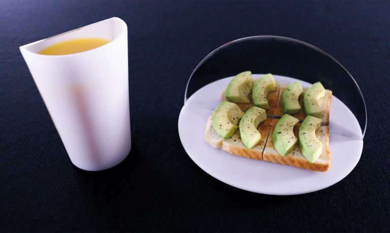 Cleverly-Designed Mirrored Tableware Tricks You into Eating Less