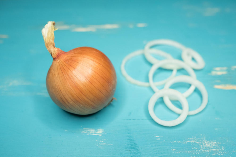 Introducing the Sunion, an Onion That Doesn't Make You Cry When You Chop It