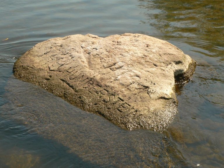 Drought Reveals Medieval “Hunger Stones” in European Rivers