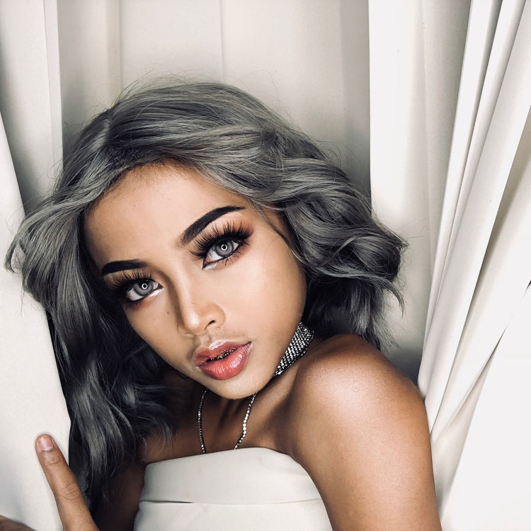 12-Year-Old Boy Finds Instagram Success by Posing as a Girl