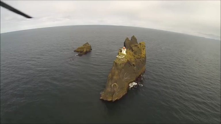 Isolated Lighthouse in Iceland Hailed as Perfect Location to Survive ...