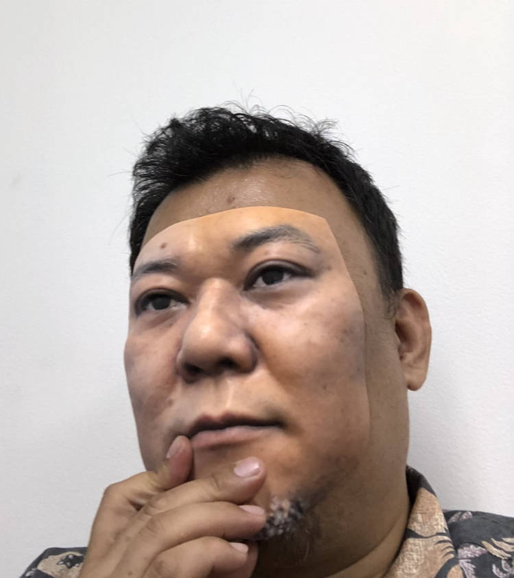 3D Printing Expert Makes Eerily Realistic Mask of His Own Face