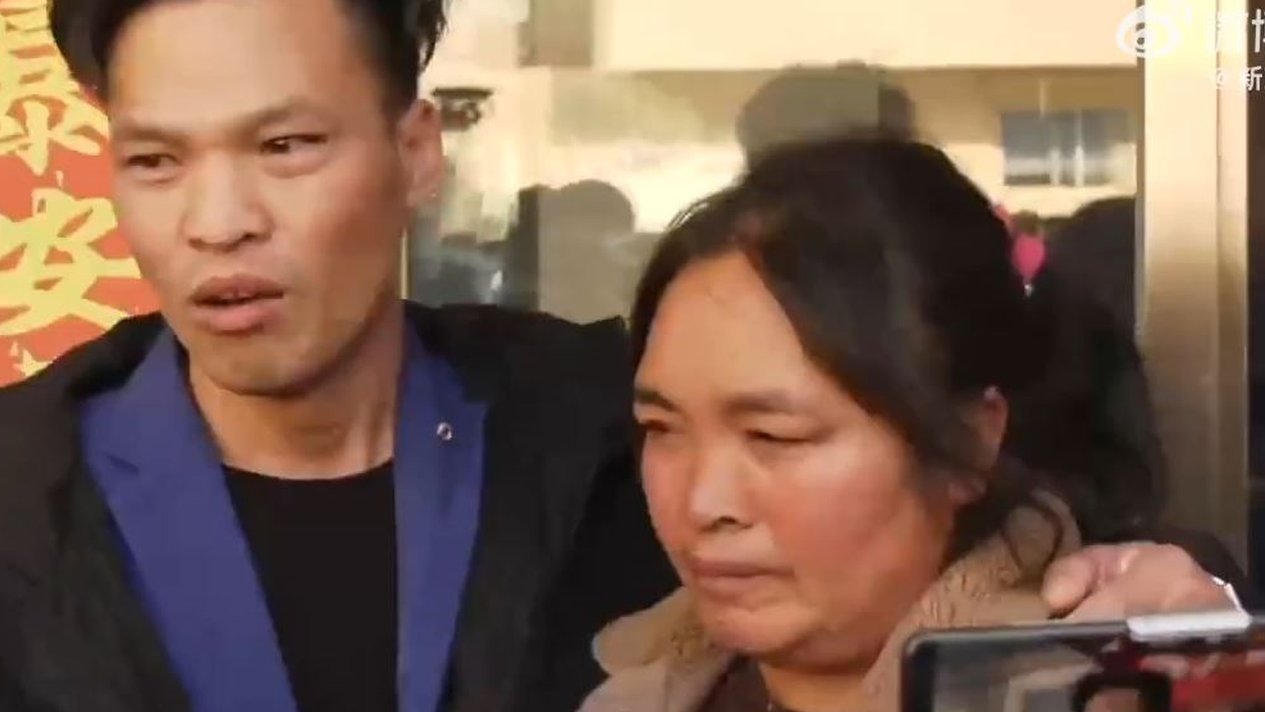 Man Kidnapped as Child 33 Years Ago Finds Mother With Map of His ...