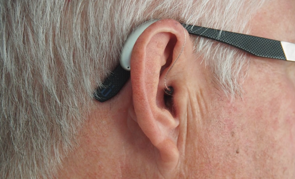 Medical Student Has Bluetooth Device Surgically Implanted in Ear to ...