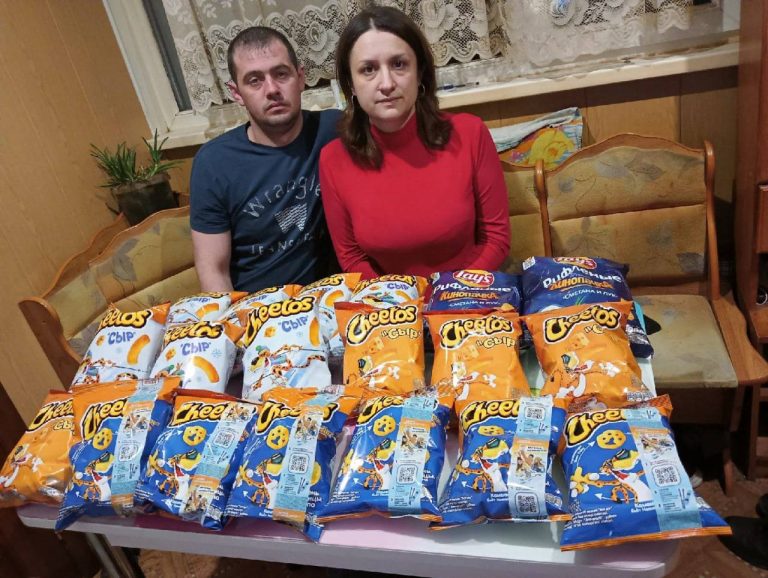 Underprivileged Russian Families Receive Bags of Cheetos as Food Aid