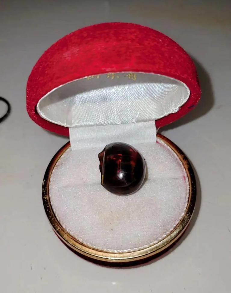 20-Year-Old Boiled Egg Looks Like a Blood-Red Ruby