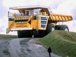 The World’s Largest Truck Can Carry a Load of Over 500 Tons