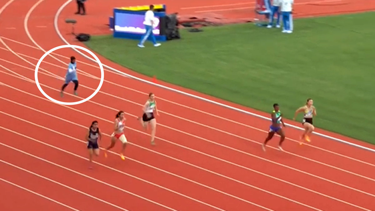 Somali Athlete Runs “Slowest” Official 100-Meter Race Ever ...