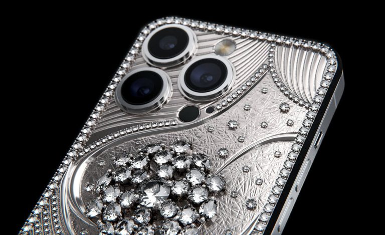 Russian Company Creates the World’s Most Expensive Custom iPhone Ever