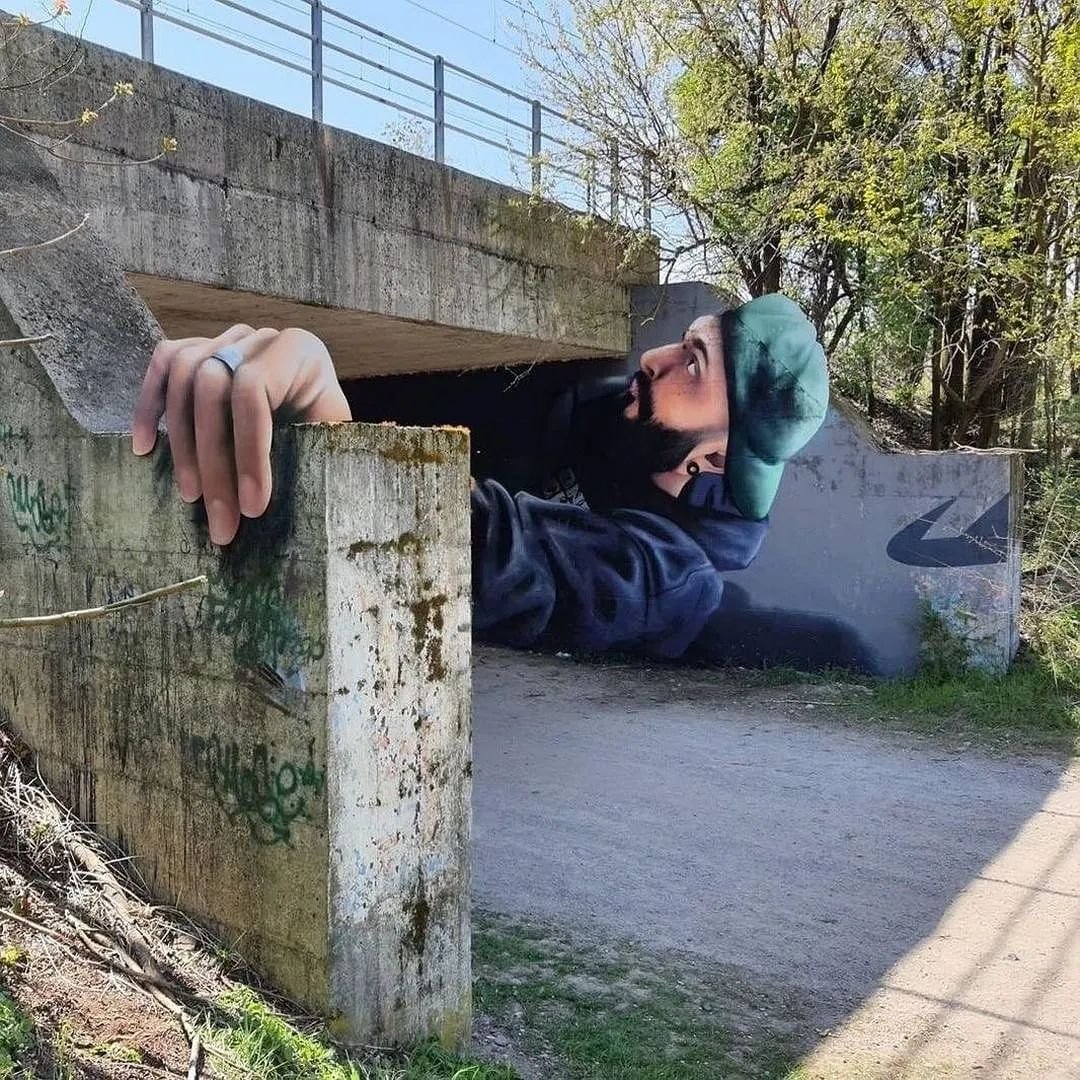 Graffiti Artist Creates Intriguing Optical Illusions