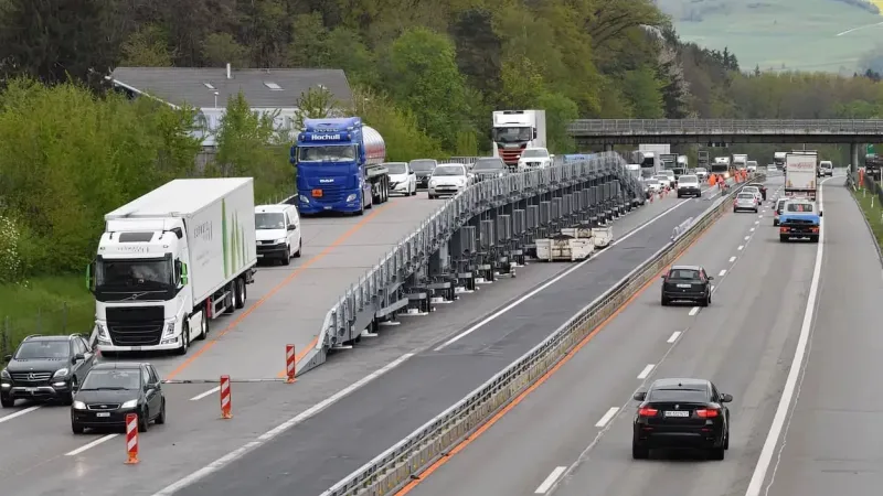 Innovative Mobile Bridge Allows Workers to Pave Roads Without Stopping ...
