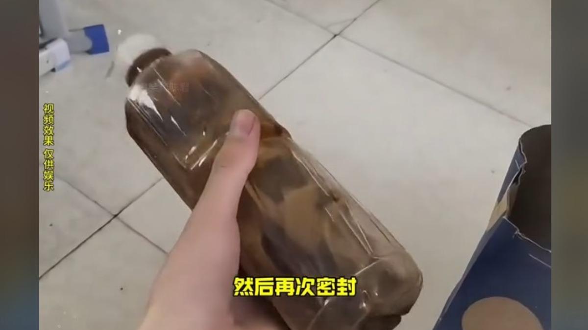 China’s ‘Stink-Raising Water’ Craze Sees Children Creating the ...
