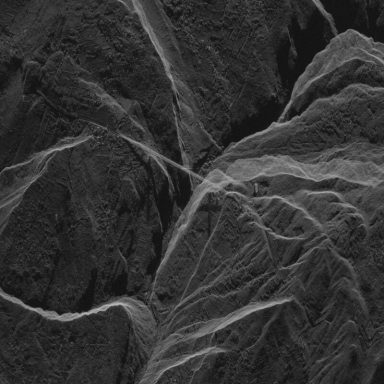 The World’s Highest Bridge Stands 565 Meters Above a Steep River Valley